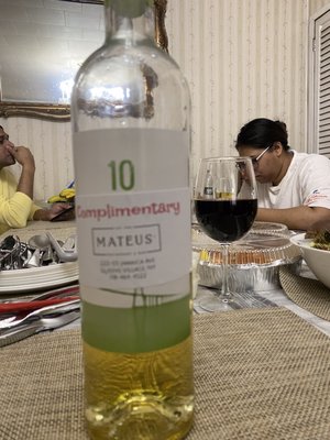 MATEUS RESTAURANT & BAR - 194 Photos & 114 Reviews - 22205 Jamaica Ave ...