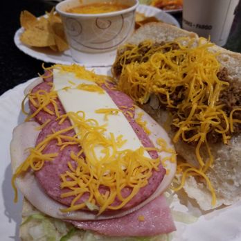 RED PEPPER - Updated December 2025 - 20 Photos & 39 Reviews - 1105 19th ...