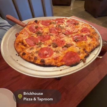 BRICKHOUSE PIZZA & TAPROOM - Updated February 2025 - 29 Photos & 41 ...