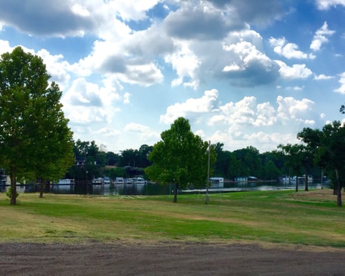 FORSYTHE PARK - Updated October 2025 - 13 Photos - 2401 Sycamore St ...