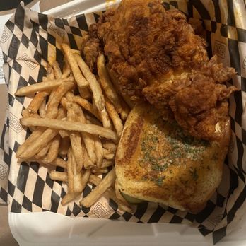 BRD - Updated November 2024 - 282 Photos & 236 Reviews - 301 W 29th St ...