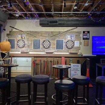 SOCIAL DISTANCE BAR AND GRILL - Updated October 2025 - 38 Photos & 16 ...