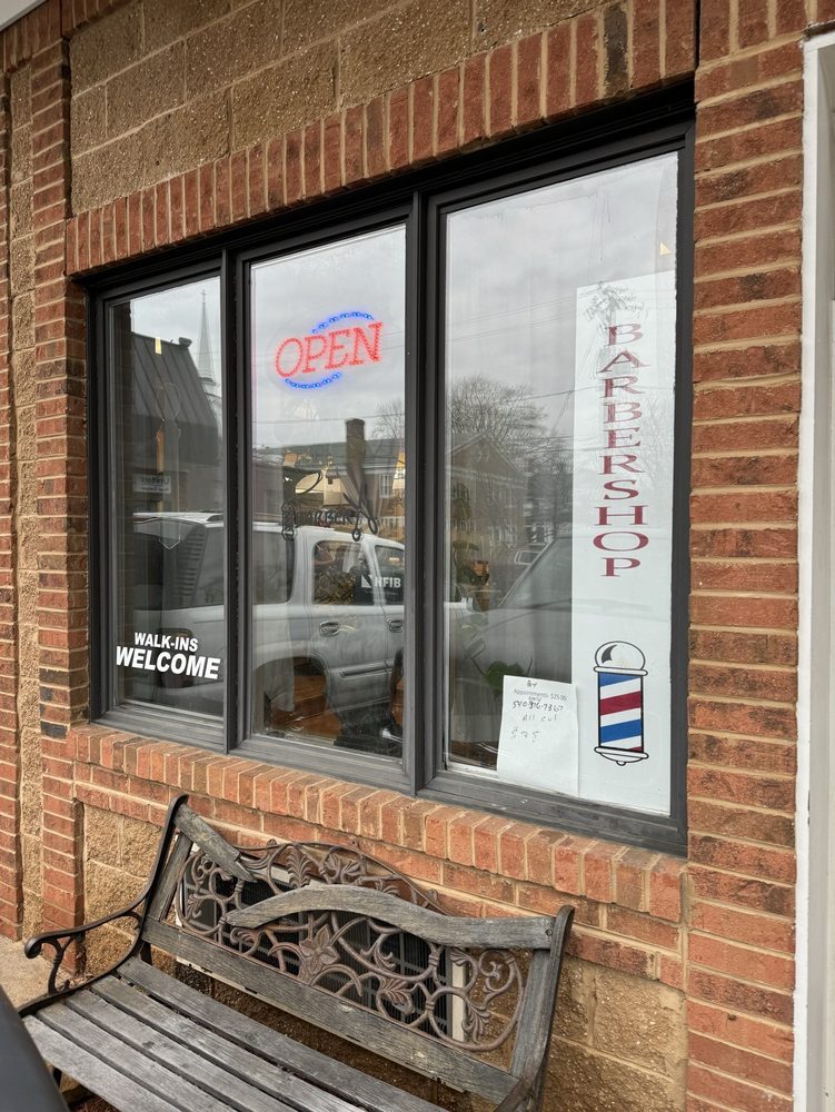 KINGDOM KUTZ - Updated October 2025 - 34 N 5th St, Warrenton, Virginia ...