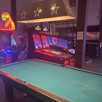 CRICKET’S GRILL & DRAFT HOUSE - Updated December 2025 - 356 Photos ...