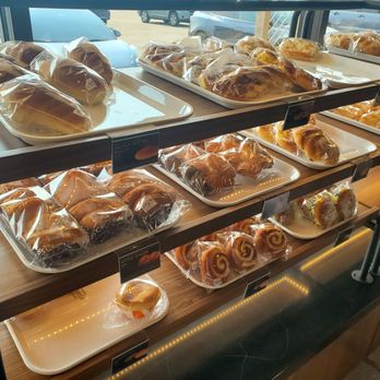 85°C BAKERY CAFE-NILES - Updated October 2025 - 324 Photos & 63 Reviews ...