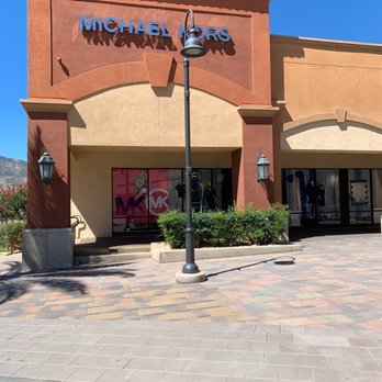 CABAZON OUTLETS - Updated July 2025 - 531 Photos & 452 Reviews - 48750 ...