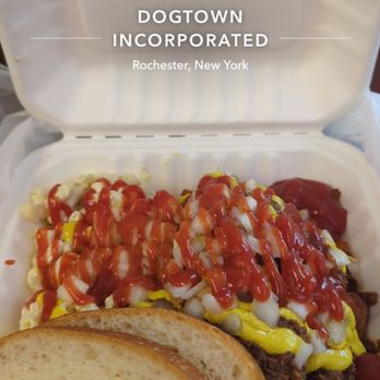 DOGTOWN - Updated March 2025 - 590 Photos & 880 Reviews - 691 Monroe ...
