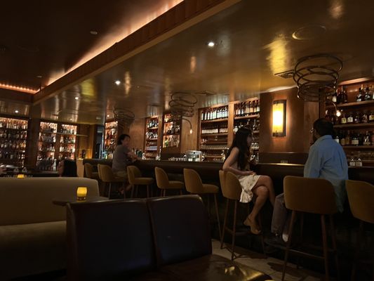 BRANDY LIBRARY - Updated October 2025 - 489 Photos & 706 Reviews - 25 N ...