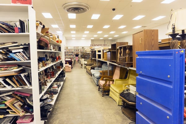 GOODWILL - Updated October 2025 - 10 Reviews - 4555 Vine St, Lincoln ...