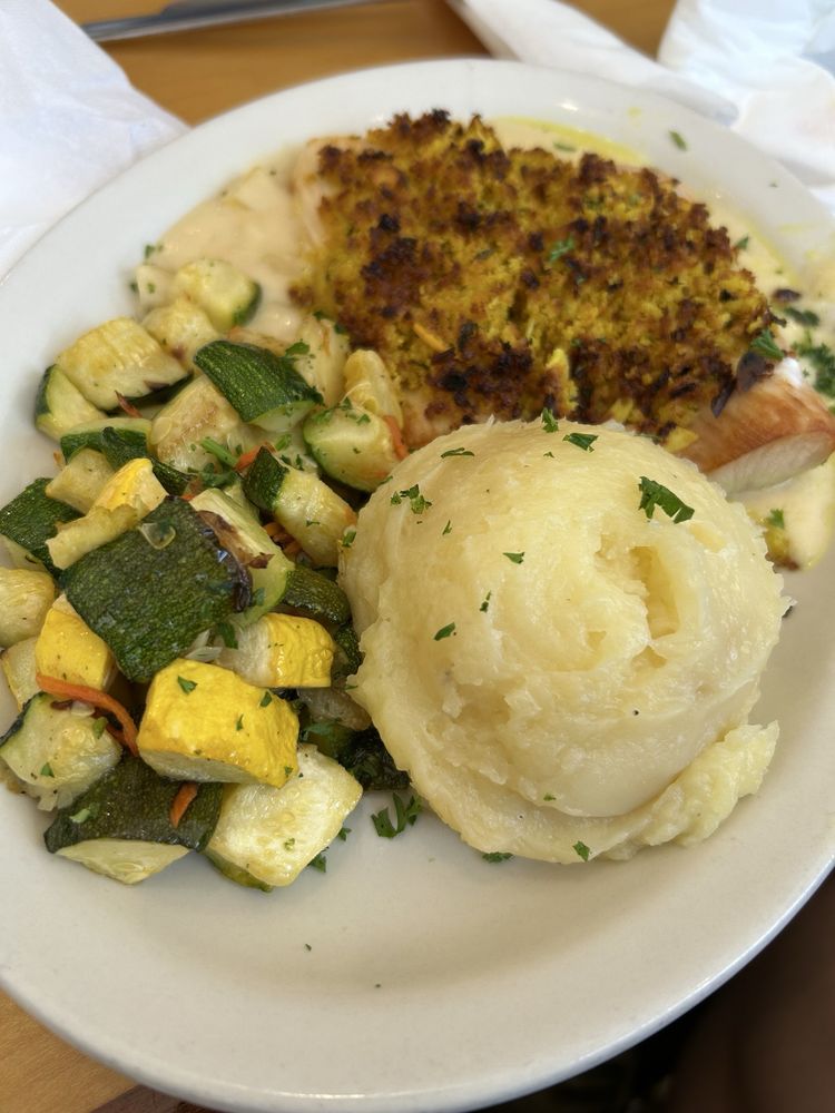 SHUCKERS - Updated September 2025 - 552 Photos & 616 Reviews - 9800 S ...