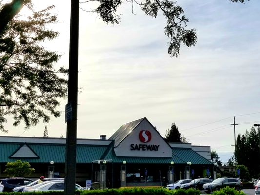 SAFEWAY - 44 Photos & 73 Reviews - 6901 NE Sandy Blvd, Portland, Oregon ...