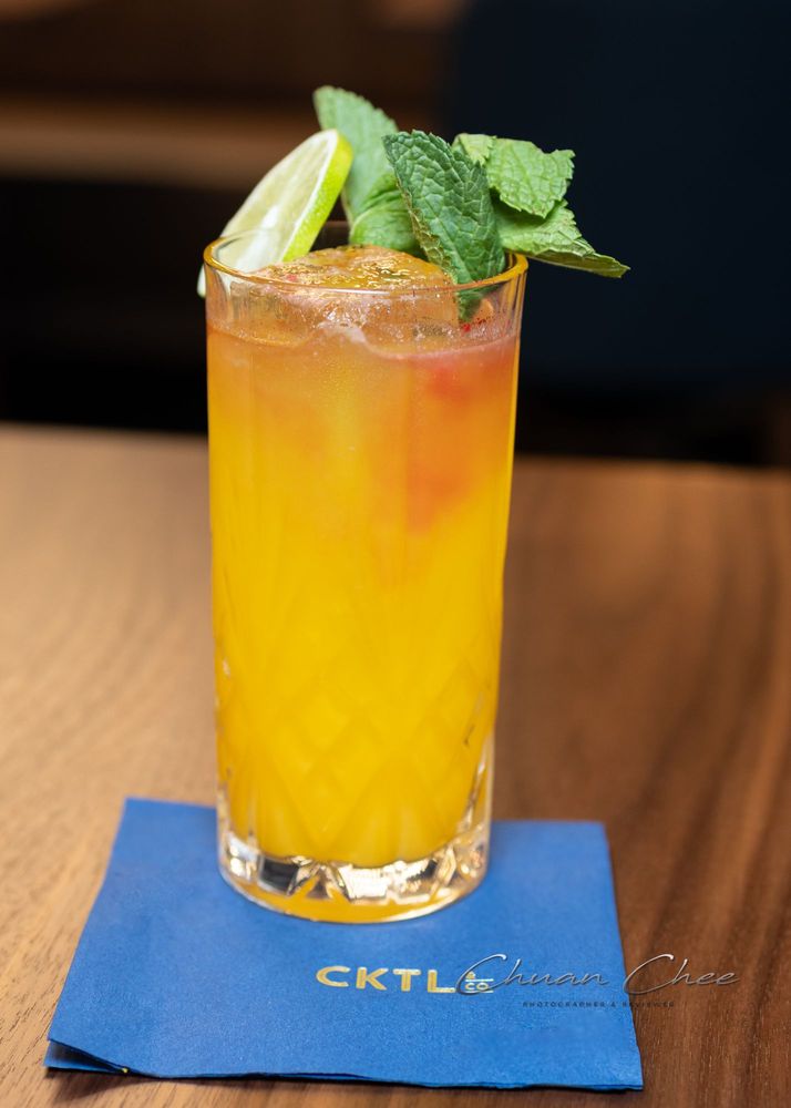 CKTL - Updated January 2026 - 64 Photos & 12 Reviews - 330 Bay Street ...