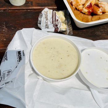 MENEMSHA FISH MARKET - Updated March 2025 - 290 Photos & 139 Reviews ...