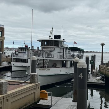 CLASSIC HARBOR LINE BOSTON - Updated July 2025 - 256 Photos & 138 ...