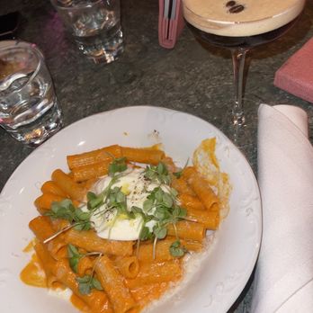 BAR LIS - Updated May 2024 - 348 Photos & 226 Reviews - 1541 Wilcox Ave ...