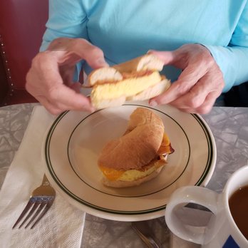 MIDTOWN BAKERY & CAFE - Updated December 2025 - 23 Photos & 48 Reviews ...