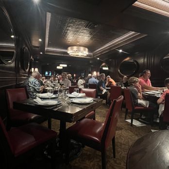 OLD HOMESTEAD STEAK HOUSE - Updated March 2025 - 1172 Photos & 1398 ...