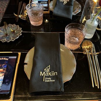 MAKIIN - Updated June 2024 - 549 Photos & 134 Reviews - 2651 Kipling St ...