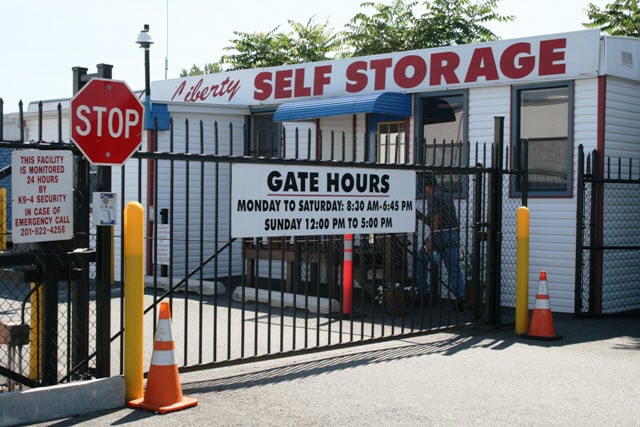 LIBERTY SELF STORAGE - Updated September 2025 - 15 Photos - 302 Morris ...