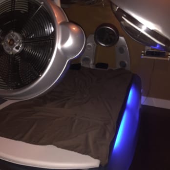 SEATTLE SUN TAN - Updated November 2025 - 43 Photos & 10 Reviews - 1040 ...