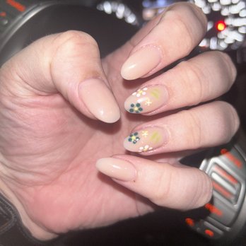 HATCH NAIL BAR - Updated October 2025 - 179 Photos & 81 Reviews - 5885 ...