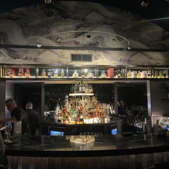 THE VIEW LOUNGE - Updated December 2024 - 3131 Photos & 2013 Reviews ...