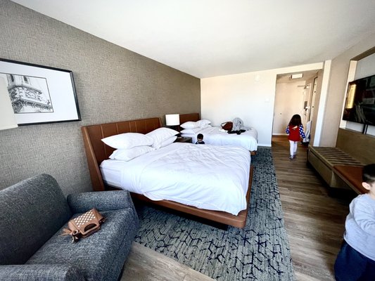 SHERATON PORTSMOUTH HARBORSIDE HOTEL - Updated August 2025 - 136 Photos ...