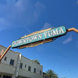 THE PINT HOUSE BAR AND GRILL - Updated December 2025 - 200 Photos & 266 ...