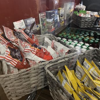 FRS CLIPPER - Updated June 2024 - 327 Photos & 399 Reviews - 2701 ...