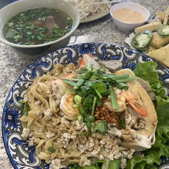 LY HENG - Updated December 2024 - 707 Photos & 344 Reviews - 4451 ...