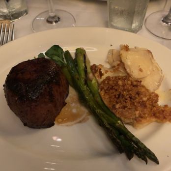 THE CAPITAL GRILLE - Updated November 2024 - 1024 Photos & 1106 Reviews ...