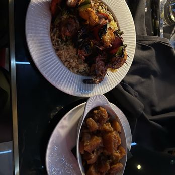 CONFESSIONS - Updated January 2026 - 231 Photos & 105 Reviews - 3300 ...