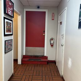 FIREHOUSE QUE & BREW - Updated October 2025 - 368 Photos & 605 Reviews ...