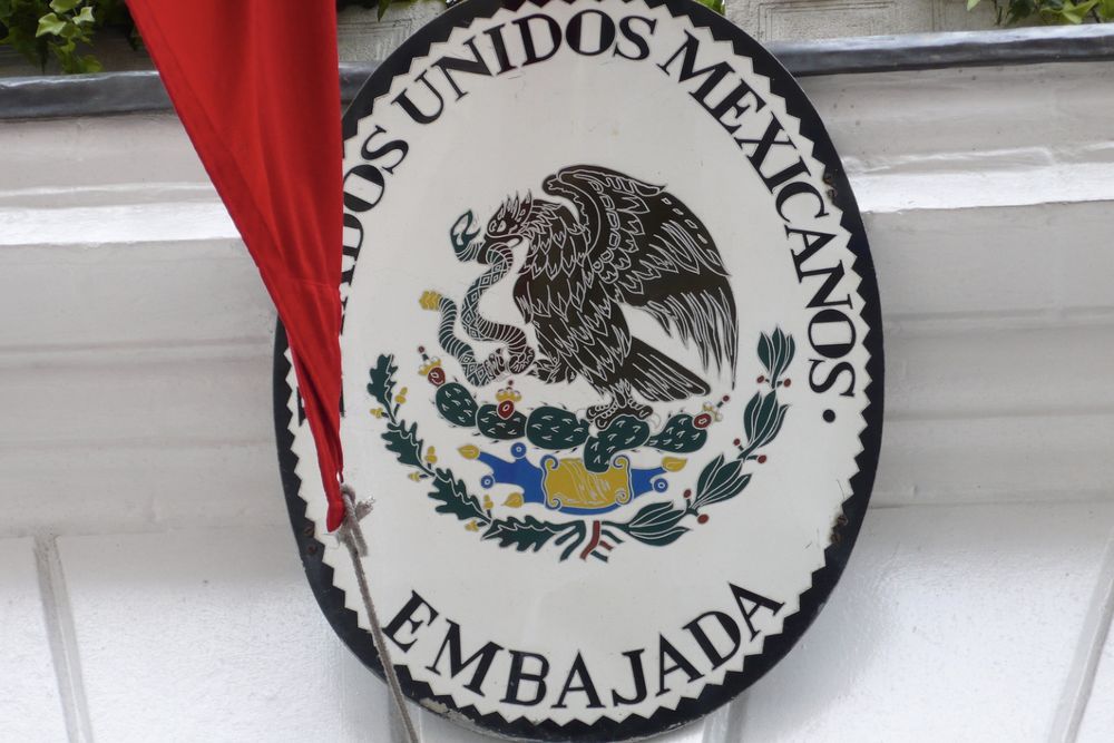 EMBASSY OF MEXICO - Updated May 2024 - 16 St George Street, London ...