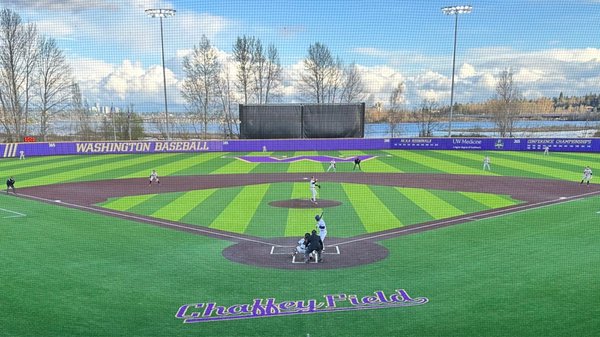UNIVERSITY OF WASHINGTON BASEBALL - Walla Walla Rd, Seattle, Washington ...