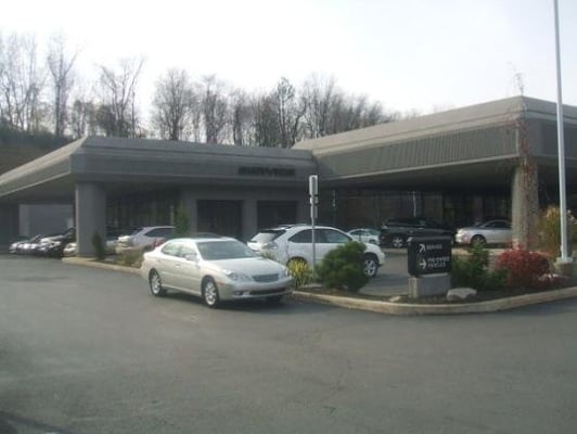 LEXUS OF NORTH HILLS - Updated December 2025 - 17 Photos & 25 Reviews ...