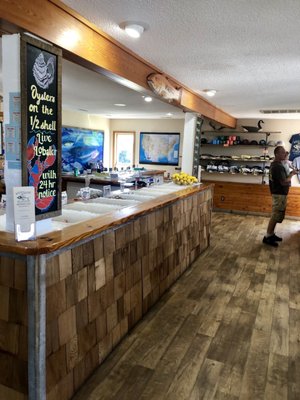 WHALEBONE SEAFOOD MARKET & TAKEOUT - 88 Photos & 88 Reviews - 101 E ...