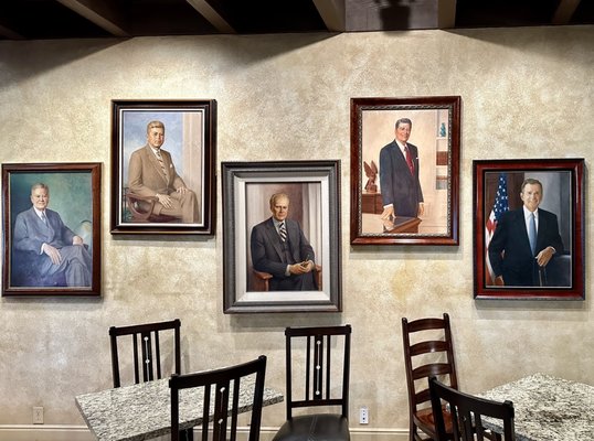 PRESIDENTIAL LOUNGE - Updated June 2024 - 454 Photos & 331 Reviews ...