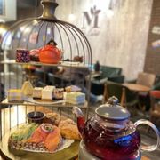 LA LUNA TEA AND DESSERT BAR - 1826 Photos & 510 Reviews - 7960 South ...