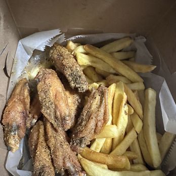 THE ORIGINAL J.R. CRICKETS IN MIDTOWN ATLANTA - Updated May 2025 - 421 ...