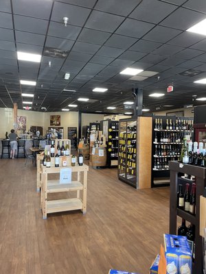 TRIANGLE WINE COMPANY - Updated September 2025 - 32 Photos & 30 Reviews ...