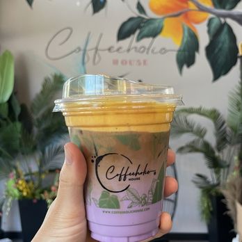COFFEEHOLIC HOUSE - Updated September 2024 - 1555 Photos & 756 Reviews ...