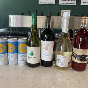 UNCOMMON PATH BREWING - Updated May 2025 - 208 Photos & 59 Reviews ...