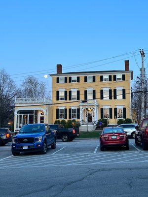 OTIS - Updated January 2026 - 143 Photos & 110 Reviews - 4 Front St ...