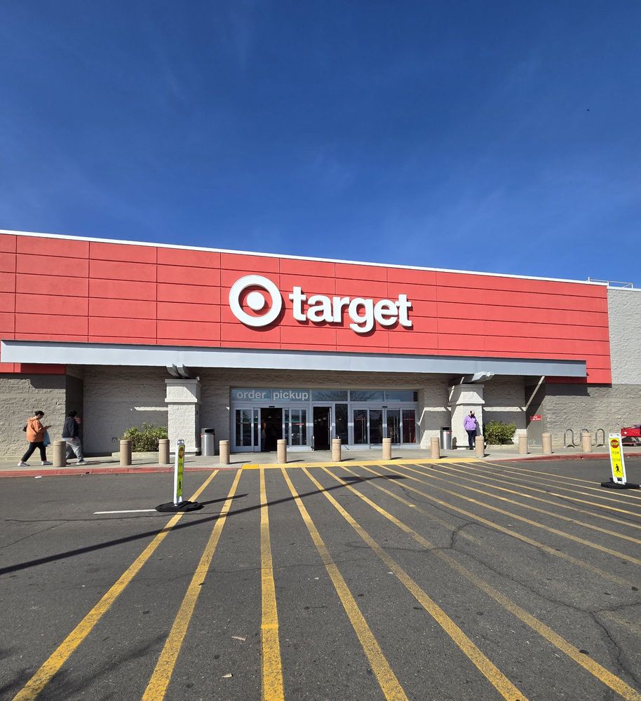 TARGET - Updated December 2025 - 56 Photos & 93 Reviews - 3280 R St ...
