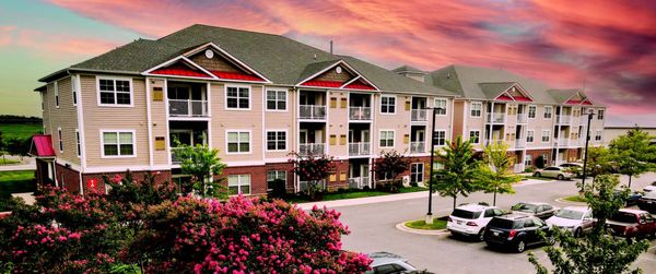 THE PROMENADE AT RED APPLE TOWN CENTER - Updated August 2025 - 23 ...