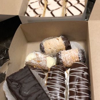 TRUSCOTT ITALIAN BAKERY & DELICATESSEN - Updated July 2025 - 54 Photos ...