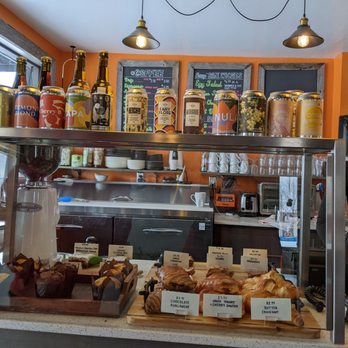 TEN TOES COFFEE HOUSE - Updated December 2025 - 39 Photos - 1109 ...