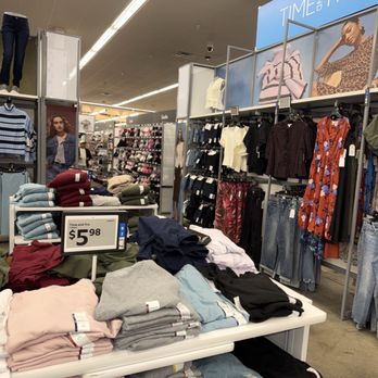 WALMART SUPERCENTER - Updated January 2026 - 191 Photos & 304 Reviews ...