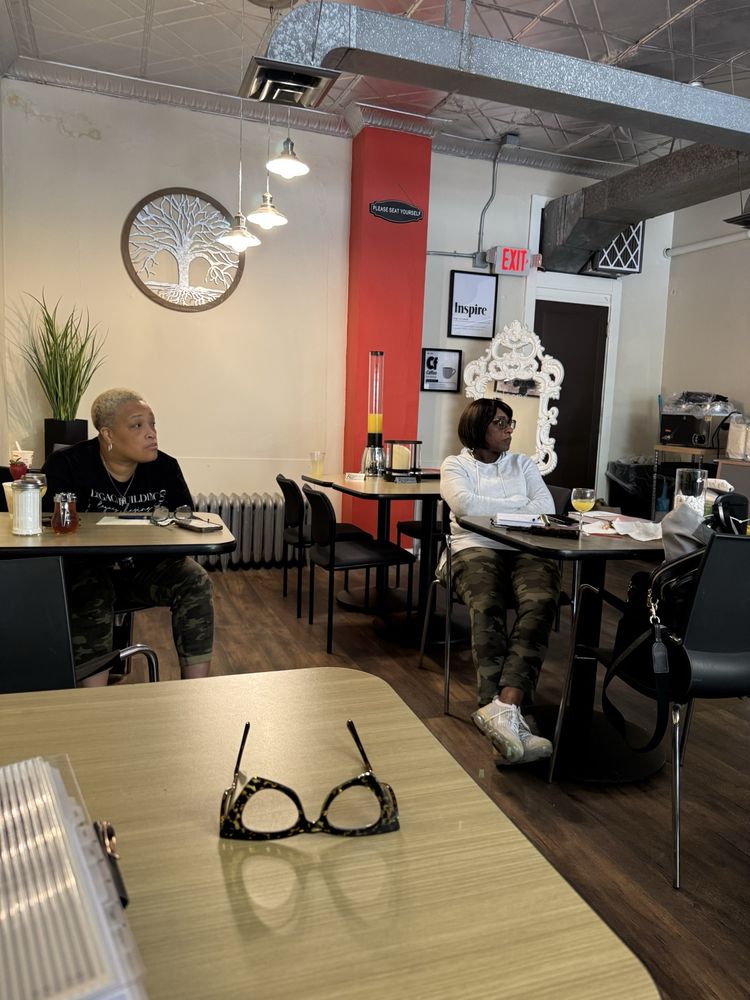 BEAN & THINGS CAFE - Updated May 2026 - 10 Photos - 2009 Noble St ...